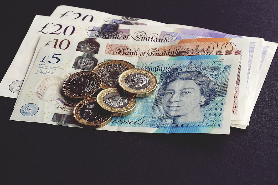 {New Money}: Queen Elizabeth's Transitions of Time and Power - The ...
